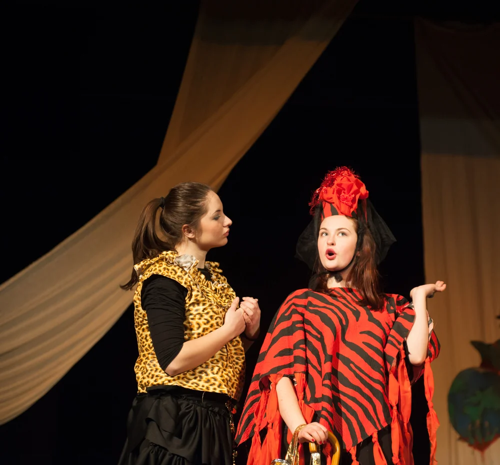 The Donmar Warehouse moves online - Donr